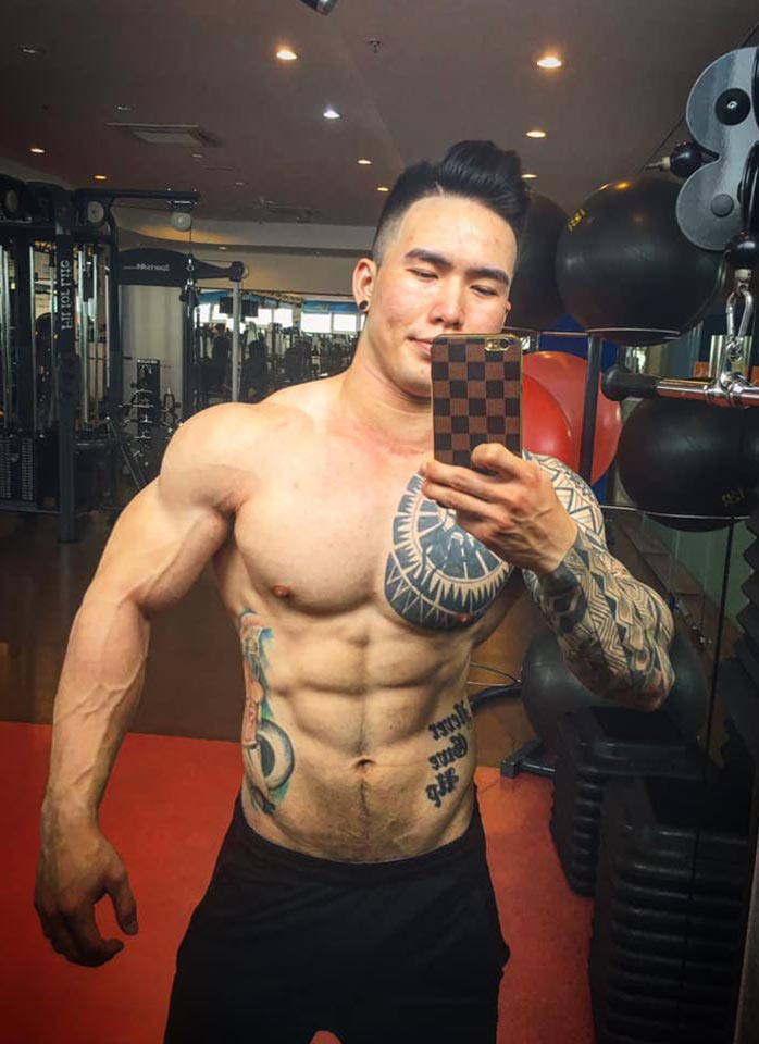 Logan Nguyen หนุ่มเพาะกาย หุ่นแซ่บ ซิกแพคบิ๊กบึ้ม ชาวเวียดนาม กับรอยสักชวนหลงใหล - เรื่องของ ...