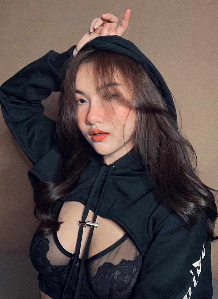 น้องบาร์บี้ Kanya Bunloed สาวแซ่บ สุดร้อนแรง โชว์ความเซ็กซี่ บนโลก Onlyfans พร้อมอวดรอยสักสุด ...